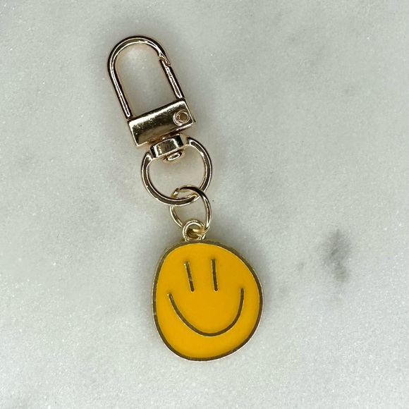 Accessories | Smiley Face Keychain W Clasp | Poshmark
